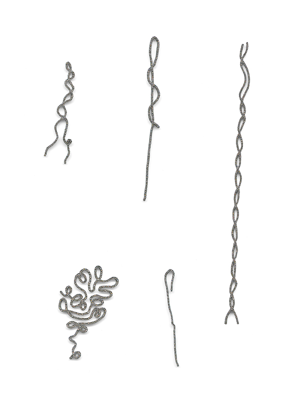 600 - Loose Threads | Museum of Arts and Design