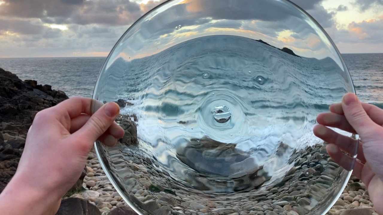 Glass in Flux: Abigail Reynolds | Museum of Arts and Design