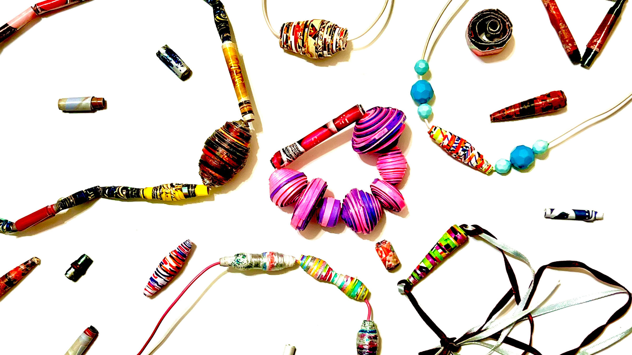 Paper Bead-Making | Museum of Arts and Design